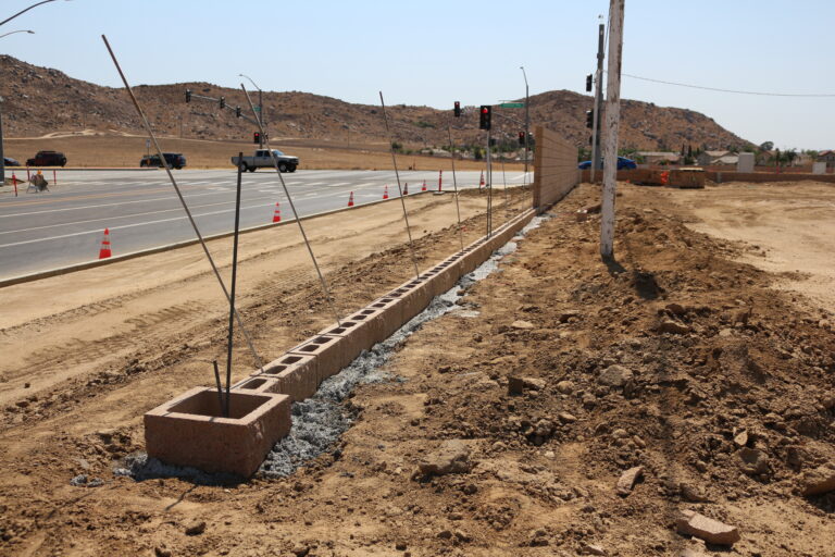 Retaining Walls – Proto II Wall Systems